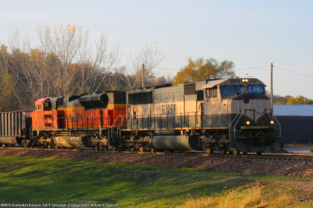 BNSF 9799 west